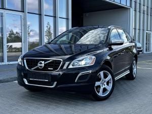 Melns Volvo XC60 2013 Viļņa, ar dzinēja tilpumu 2.00 L un nobraukumu 281 tūkst. km par 8199 €, foto  vietnē AUTOMOTO.COM.LV