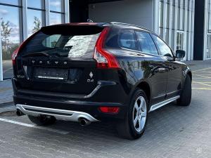 Melns Volvo XC60 2013 Viļņa, ar dzinēja tilpumu 2.00 L un nobraukumu 281 tūkst. km par 8199 €, foto 6 vietnē AUTOMOTO.COM.LV
