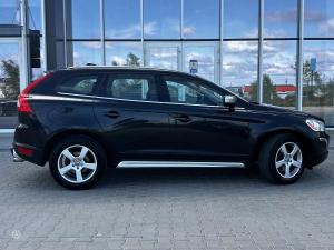 Melns Volvo XC60 2013 Viļņa, ar dzinēja tilpumu 2.00 L un nobraukumu 281 tūkst. km par 8199 €, foto 7 vietnē AUTOMOTO.COM.LV