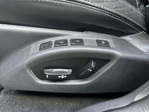 Melns Volvo XC60 2013 Viļņa, ar dzinēja tilpumu 2.00 L un nobraukumu 281 tūkst. km par 8199 €, foto 15 vietnē AUTOMOTO.COM.LV