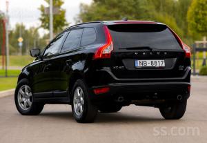 Black Volvo XC60 2013 in Jelgava, with an engine capacity of 2.40 L and mileage of 0 thousand km for 6400 €, photo 7 on AUTOMOTO.COM.LV
