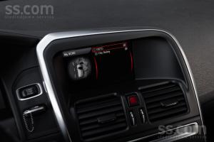 Black Volvo XC60 2013 in Jelgava, with an engine capacity of 2.40 L and mileage of 0 thousand km for 6400 €, photo 20 on AUTOMOTO.COM.LV