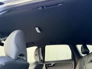 Melns Volvo XC60 2013 Utena, ar dzinēja tilpumu 2.40 L un nobraukumu 308 tūkst. km par 11950 €, foto 38 vietnē AUTOMOTO.COM.LV