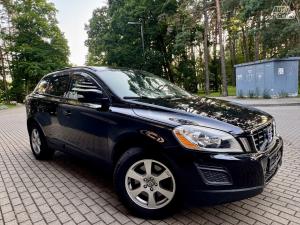 Black Volvo XC60 2013 in Alytus, with an engine capacity of 2.00 L and mileage of 219 thousand km for 9399 €, photo 25 on AUTOMOTO.COM.LV