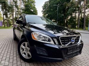 Black Volvo XC60 2013 in Alytus, with an engine capacity of 2.00 L and mileage of 219 thousand km for 9399 €, photo 33 on AUTOMOTO.COM.LV