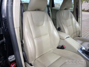 Black Volvo XC60 2013 in Ventspils, with an engine capacity of 2.40 L and mileage of 0 thousand km for 8500 €, photo 8 on AUTOMOTO.COM.LV