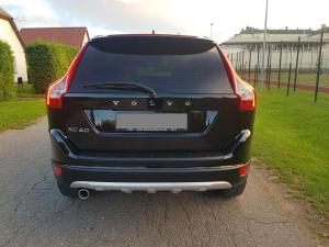 Black Volvo XC60 2013 in Pakruojis, with an engine capacity of 2.00 L and mileage of 206 thousand km for 10699 €, photo 11 on AUTOMOTO.COM.LV