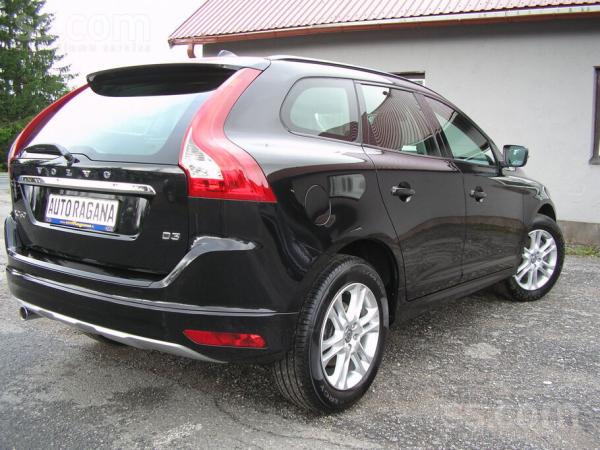 Black Volvo XC60 2013 in Riga, with an engine capacity of 2.00 L and mileage of 0 thousand km for 12350 €, photo 11 on AUTOMOTO.COM.LV