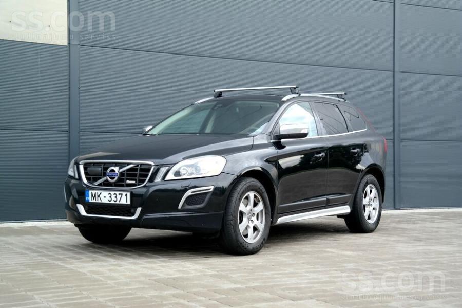 Black Volvo XC60 2013 in Riga, with an engine capacity of 2.40 L and mileage of 171 thousand km for 11500 €, photo 6 on AUTOMOTO.COM.LV