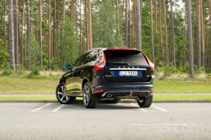 Melns Volvo XC60 2013 Rīga, ar dzinēja tilpumu 2.40 L un nobraukumu 338 tūkst. km par 10590 €, foto 8 vietnē AUTOMOTO.COM.LV