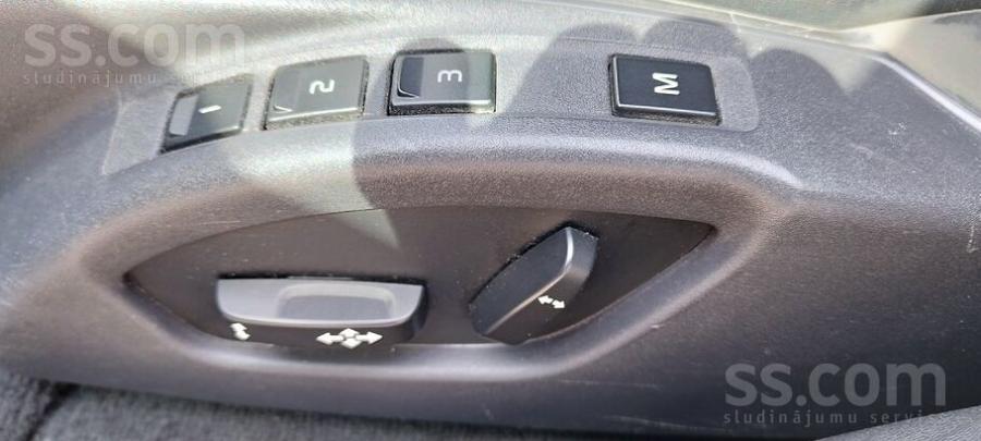 Melns Volvo XC60 2013 Rīga, ar dzinēja tilpumu 2.40 L un nobraukumu 232 tūkst. km par 9600 €, foto 14 vietnē AUTOMOTO.COM.LV