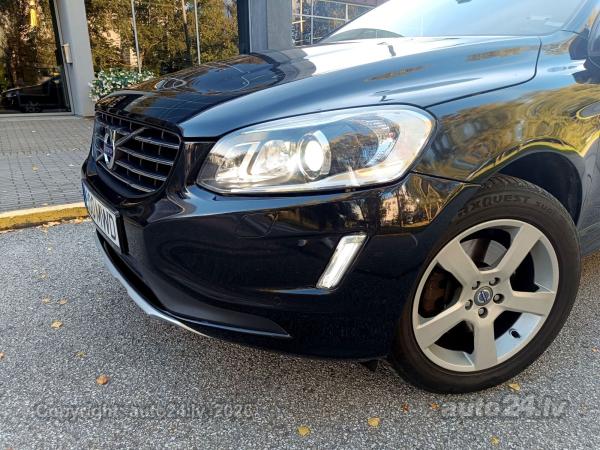 Volvo XC60 2013 Tartu vietnē Melns Volvo XC60 2013 Tartu, ar dzinēja tilpumu 2.40 L un nobraukumu 270 tūkst. km par 10999 €, foto 8 vietnē AUTOMOTO.COM.LV
