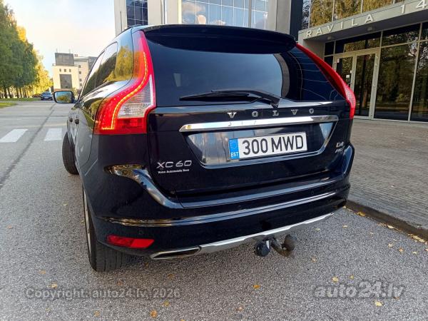 Volvo XC60 2013 Tartu vietnē Melns Volvo XC60 2013 Tartu, ar dzinēja tilpumu 2.40 L un nobraukumu 270 tūkst. km par 10999 €, foto 11 vietnē AUTOMOTO.COM.LV