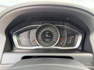 Черный Вольво ХС60 2013 в Рига, объемом двигателя 2.00 л и пробегом 150 тыс. км за 12995 €, фото 12 на AUTOMOTO.COM.LV