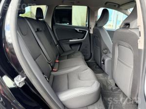 Черный Вольво ХС60 2013 в Рига, объемом двигателя 2.00 л и пробегом 150 тыс. км за 12995 €, фото 19 на AUTOMOTO.COM.LV