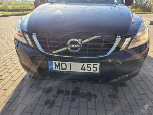 Черный Вольво ХС60 2013 в Алитус, объемом двигателя 2.95 л и пробегом 117 тыс. км за 5500 €, фото 4 на AUTOMOTO.COM.LV