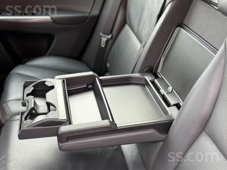 Melns Volvo XC60 2013 Rīga, ar dzinēja tilpumu 2.40 L un nobraukumu 270 tūkst. km par 11450 €, foto 17 vietnē AUTOMOTO.COM.LV