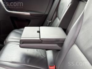 Melns Volvo XC60 2013 Rīga, ar dzinēja tilpumu 2.40 L un nobraukumu 270 tūkst. km par 11450 €, foto 18 vietnē AUTOMOTO.COM.LV