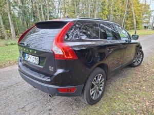 Melns Volvo XC60 2013 Rīga, ar dzinēja tilpumu 2.40 L un nobraukumu 309 tūkst. km par 8950 €, foto 5 vietnē AUTOMOTO.COM.LV