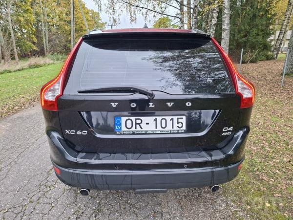 Volvo XC60 2013 Rīga vietnē Melns Volvo XC60 2013 Rīga, ar dzinēja tilpumu 2.40 L un nobraukumu 309 tūkst. km par 8950 €, foto 6 vietnē AUTOMOTO.COM.LV