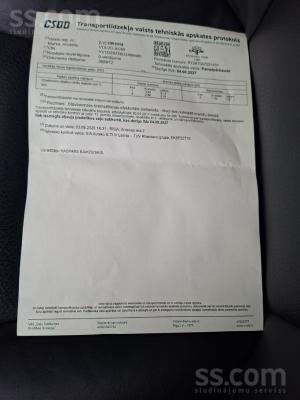 Melns Volvo XC60 2013 Rīga, ar dzinēja tilpumu 2.40 L un nobraukumu 309 tūkst. km par 8950 €, foto 17 vietnē AUTOMOTO.COM.LV