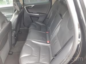 Melns Volvo XC60 2013 Rīga, ar dzinēja tilpumu 2.00 L un nobraukumu 211 tūkst. km par 12800 €, foto 6 vietnē AUTOMOTO.COM.LV