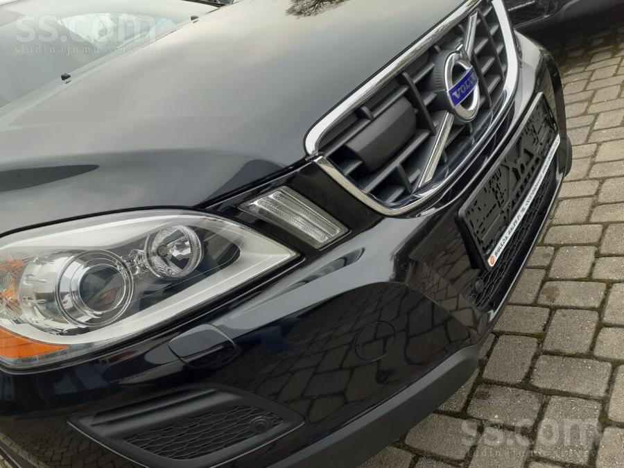 Melns Volvo XC60 2013 Rīga, ar dzinēja tilpumu 2.00 L un nobraukumu 211 tūkst. km par 12800 €, foto 18 vietnē AUTOMOTO.COM.LV