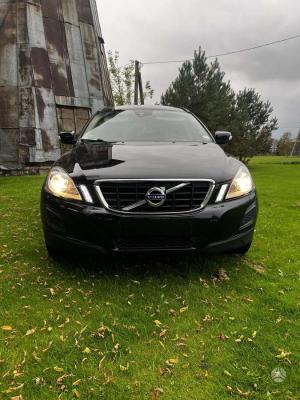 Melns Volvo XC60 2013 Pasvalys, ar dzinēja tilpumu 1.98 L un nobraukumu 259 tūkst. km par 7550 €, foto 8 vietnē AUTOMOTO.COM.LV