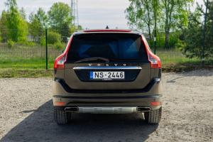 Melns Volvo XC60 2014 Rīga, ar dzinēja tilpumu 2.40 L un nobraukumu 0 tūkst. km par 13390 €, foto 5 vietnē AUTOMOTO.COM.LV