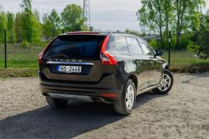 Melns Volvo XC60 2014 Rīga, ar dzinēja tilpumu 2.40 L un nobraukumu 0 tūkst. km par 13390 €, foto 6 vietnē AUTOMOTO.COM.LV