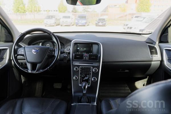 Melns Volvo XC60 2014 Rīga, ar dzinēja tilpumu 2.40 L un nobraukumu 0 tūkst. km par 13390 €, foto 10 vietnē AUTOMOTO.COM.LV