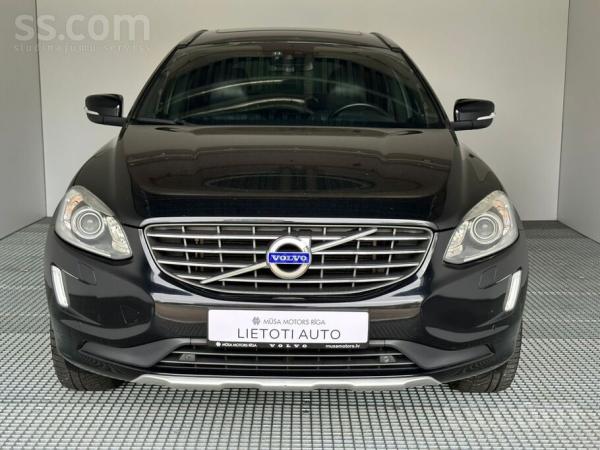 Melns Volvo XC60 2014 Rīga, ar dzinēja tilpumu 2.40 L un nobraukumu 240 tūkst. km par 10500 €, foto 2 vietnē AUTOMOTO.COM.LV