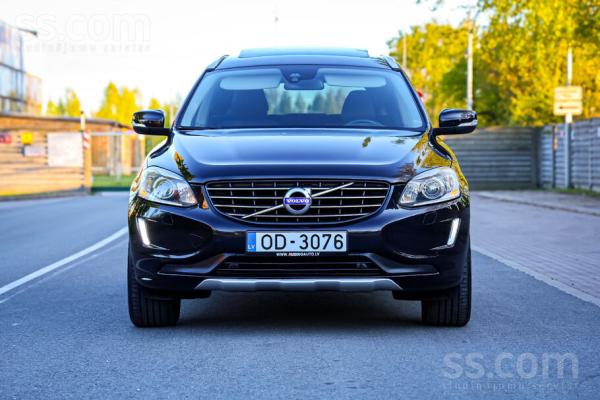 Black Volvo XC60 2014 in Jelgava, with an engine capacity of 2.40 L and mileage of 0 thousand km for 13500 €, photo 2 on AUTOMOTO.COM.LV