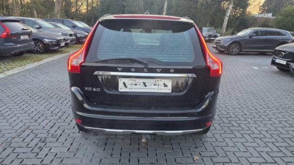 Melns Volvo XC60 2014 Rīga, ar dzinēja tilpumu 2.00 L un nobraukumu 260 tūkst. km par 11995 €, foto 2 vietnē AUTOMOTO.COM.LV
