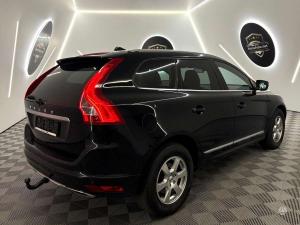Melns Volvo XC60 2014 Marijampole, ar dzinēja tilpumu 2.40 L un nobraukumu 262 tūkst. km par 13650 €, foto 23 vietnē AUTOMOTO.COM.LV