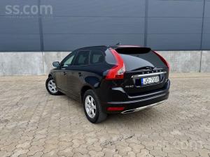 Black Volvo XC60 2014 in Riga, with an engine capacity of 2.40 L and mileage of 212 thousand km for 11300 €, photo 3 on AUTOMOTO.COM.LV