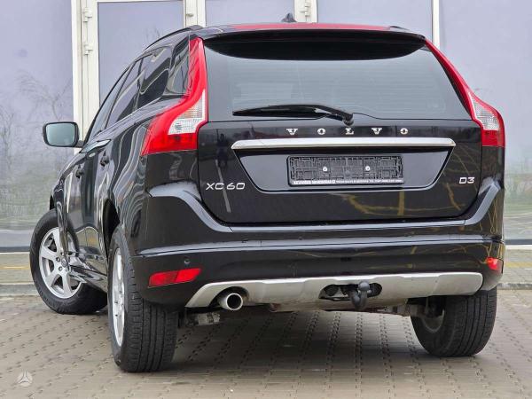 Melns Volvo XC60 2014 Viļņa, ar dzinēja tilpumu 1.98 L un nobraukumu 136 tūkst. km par 15900 €, foto 7 vietnē AUTOMOTO.COM.LV
