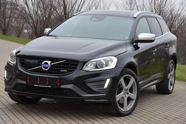 Black Volvo XC60 2014 in Vilnius, with an engine capacity of 2.40 L and mileage of 292 thousand km for 14900 €, photo 6 on AUTOMOTO.COM.LV