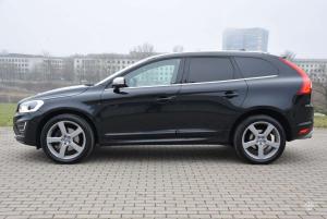 Melns Volvo XC60 2014 Viļņa, ar dzinēja tilpumu 2.40 L un nobraukumu 292 tūkst. km par 14900 €, foto 8 vietnē AUTOMOTO.COM.LV