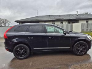 Black Volvo XC60 2014 in Vilnius, with an engine capacity of 2.40 L and mileage of 220 thousand km for 13800 €, photo 12 on AUTOMOTO.COM.LV