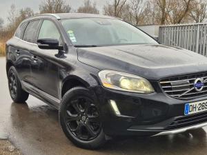 Black Volvo XC60 2014 in Vilnius, with an engine capacity of 2.40 L and mileage of 220 thousand km for 13800 €, photo 14 on AUTOMOTO.COM.LV
