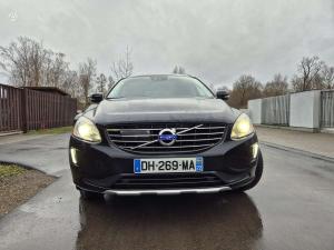 Black Volvo XC60 2014 in Vilnius, with an engine capacity of 2.40 L and mileage of 220 thousand km for 13800 €, photo 16 on AUTOMOTO.COM.LV