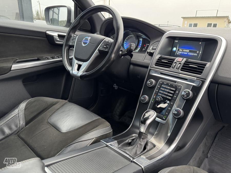 Melns Volvo XC60 2014 Viļņa, ar dzinēja tilpumu 2.00 L un nobraukumu 177 tūkst. km par 11950 €, foto 10 vietnē AUTOMOTO.COM.LV