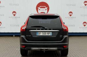 Black Volvo XC60 2014 in Taurage, with an engine capacity of 2.40 L and mileage of 173 thousand km for 12900 €, photo 13 on AUTOMOTO.COM.LV