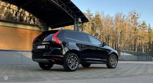 Melns Volvo XC60 2014 Druskininkai, ar dzinēja tilpumu 2.40 L un nobraukumu 221 tūkst. km par 12350 €, foto 6 vietnē AUTOMOTO.COM.LV