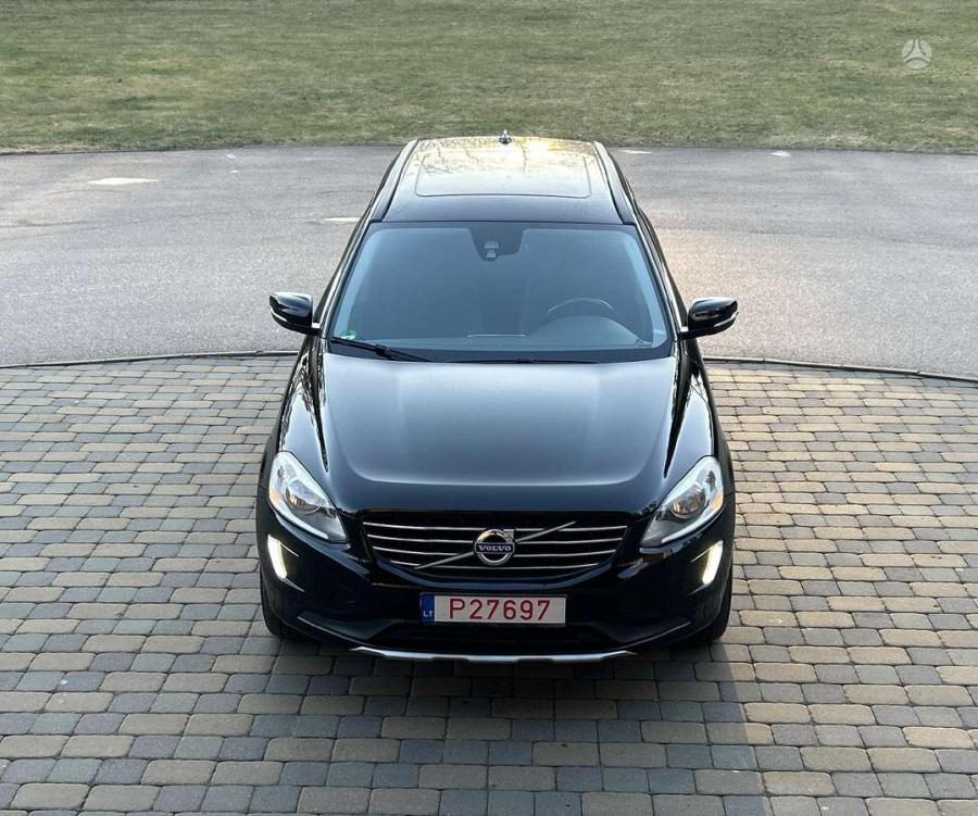 Melns Volvo XC60 2014 Druskininkai, ar dzinēja tilpumu 2.40 L un nobraukumu 221 tūkst. km par 12350 €, foto 16 vietnē AUTOMOTO.COM.LV