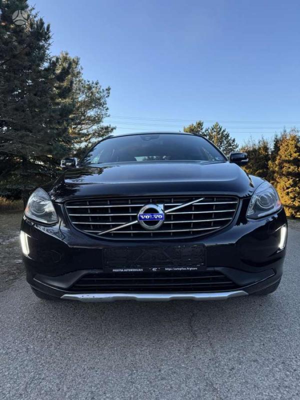 Black Volvo XC60 2014 in Alytus, with an engine capacity of 1.98 L and mileage of 256 thousand km for 9850 €, photo 2 on AUTOMOTO.COM.LV