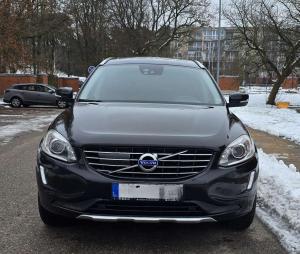 Black Volvo XC60 2014 in Vilnius, with an engine capacity of 1.98 L and mileage of 300 thousand km for 8200 €, photo 2 on AUTOMOTO.COM.LV