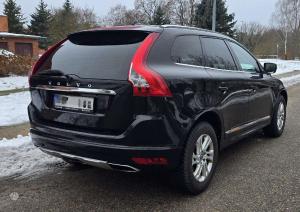 Black Volvo XC60 2014 in Vilnius, with an engine capacity of 1.98 L and mileage of 300 thousand km for 8200 €, photo 7 on AUTOMOTO.COM.LV