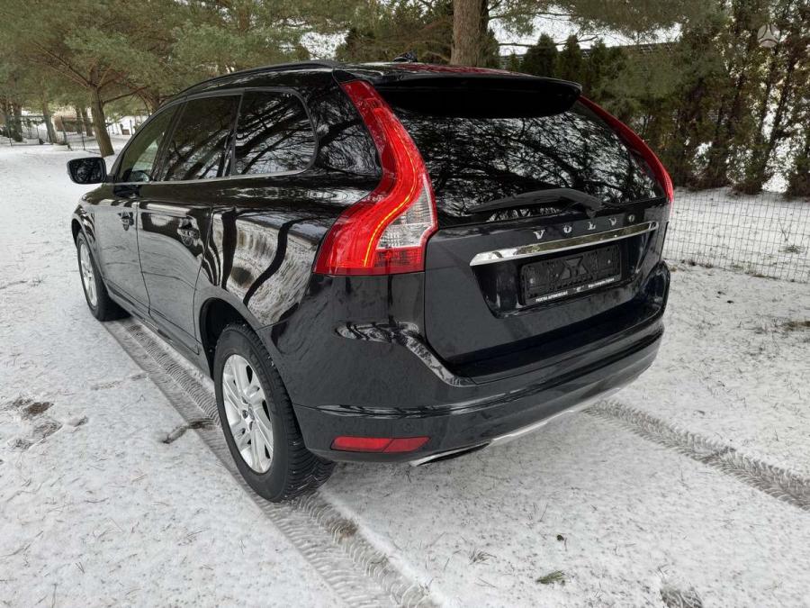 Melns Volvo XC60 2014 Alīta, ar dzinēja tilpumu 1.98 L un nobraukumu 257 tūkst. km par 9799 €, foto 5 vietnē AUTOMOTO.COM.LV